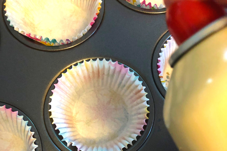 You'll Be Dreaming of These Easy Lemon Blueberry Cupcakes • Start with ...