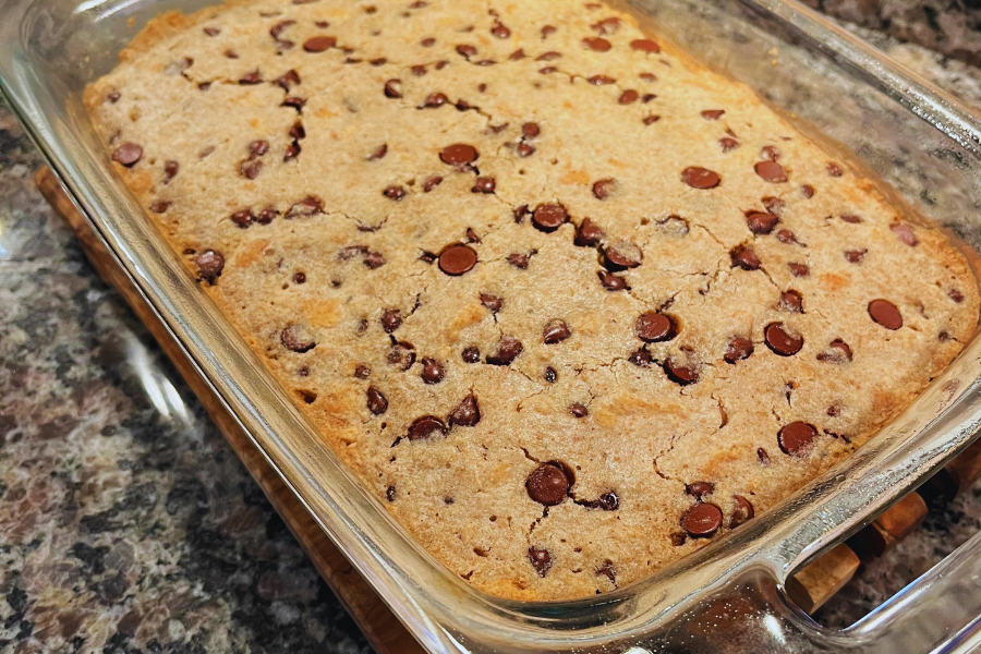 Graham Cracker Brownies All Will Love • Start with the Bed